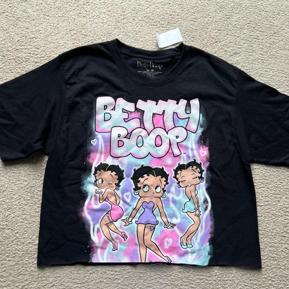 Betty Boop | Tops | Betty Boop Shirt Black Short Sleeve Graphic Tee T Shirt Cropped Top Tee New ...